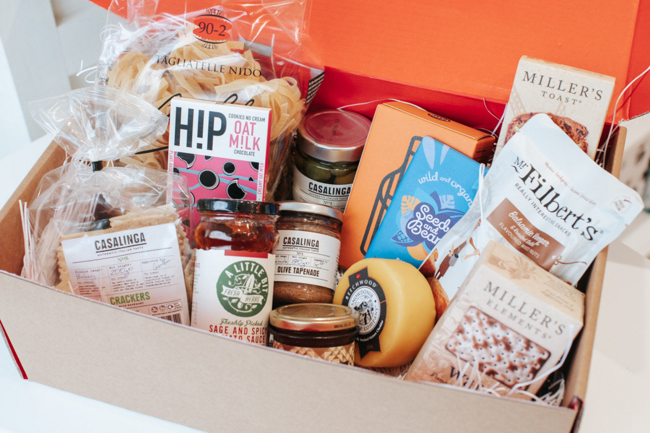 Build Your Own Hamper – Little Brunette Bakery